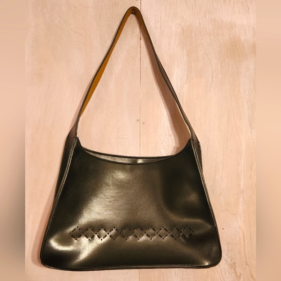 Mondani | Bags | Vintage Mondani New York Simulated Leather Cutout ...